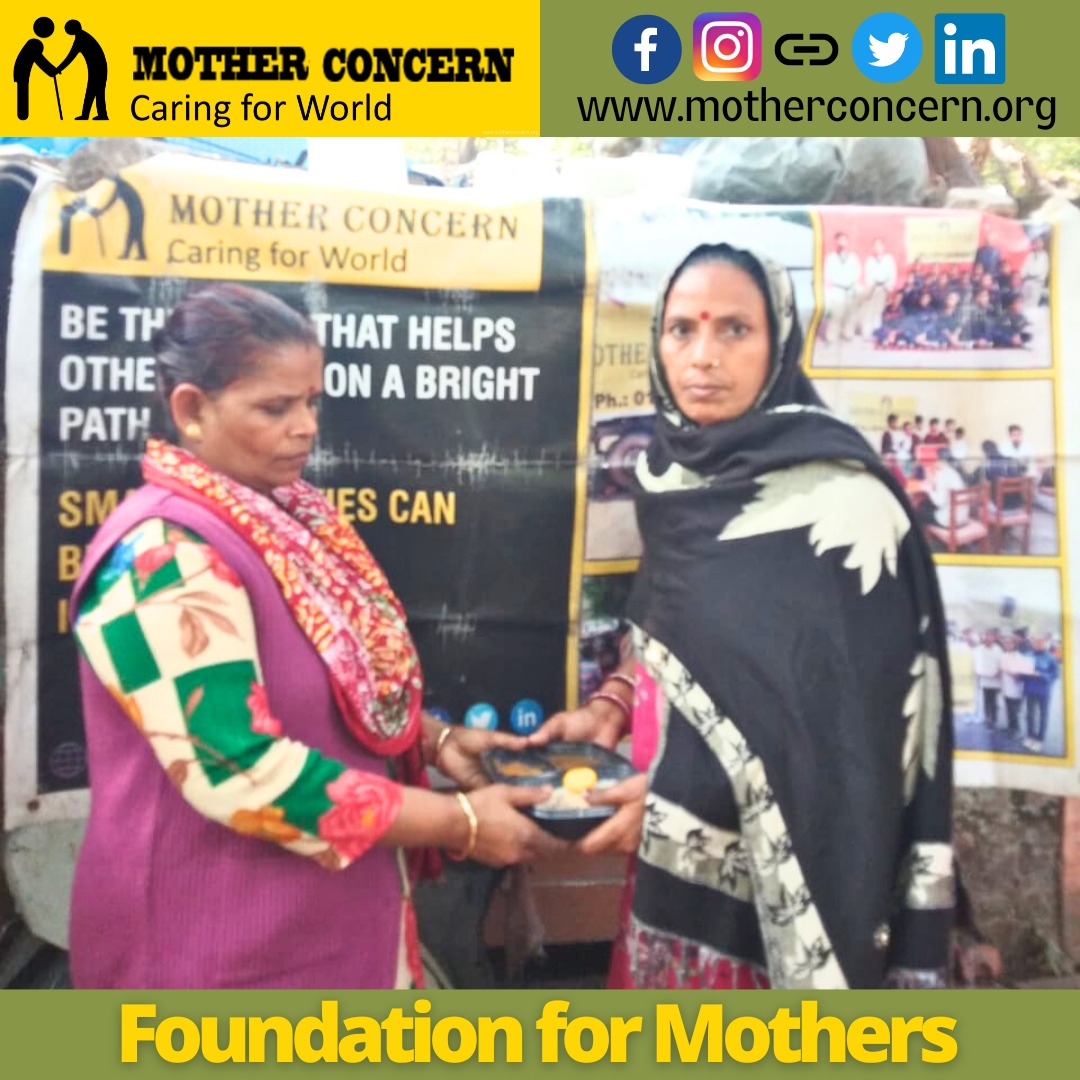 Foundation for Mothers and women compressing their dream